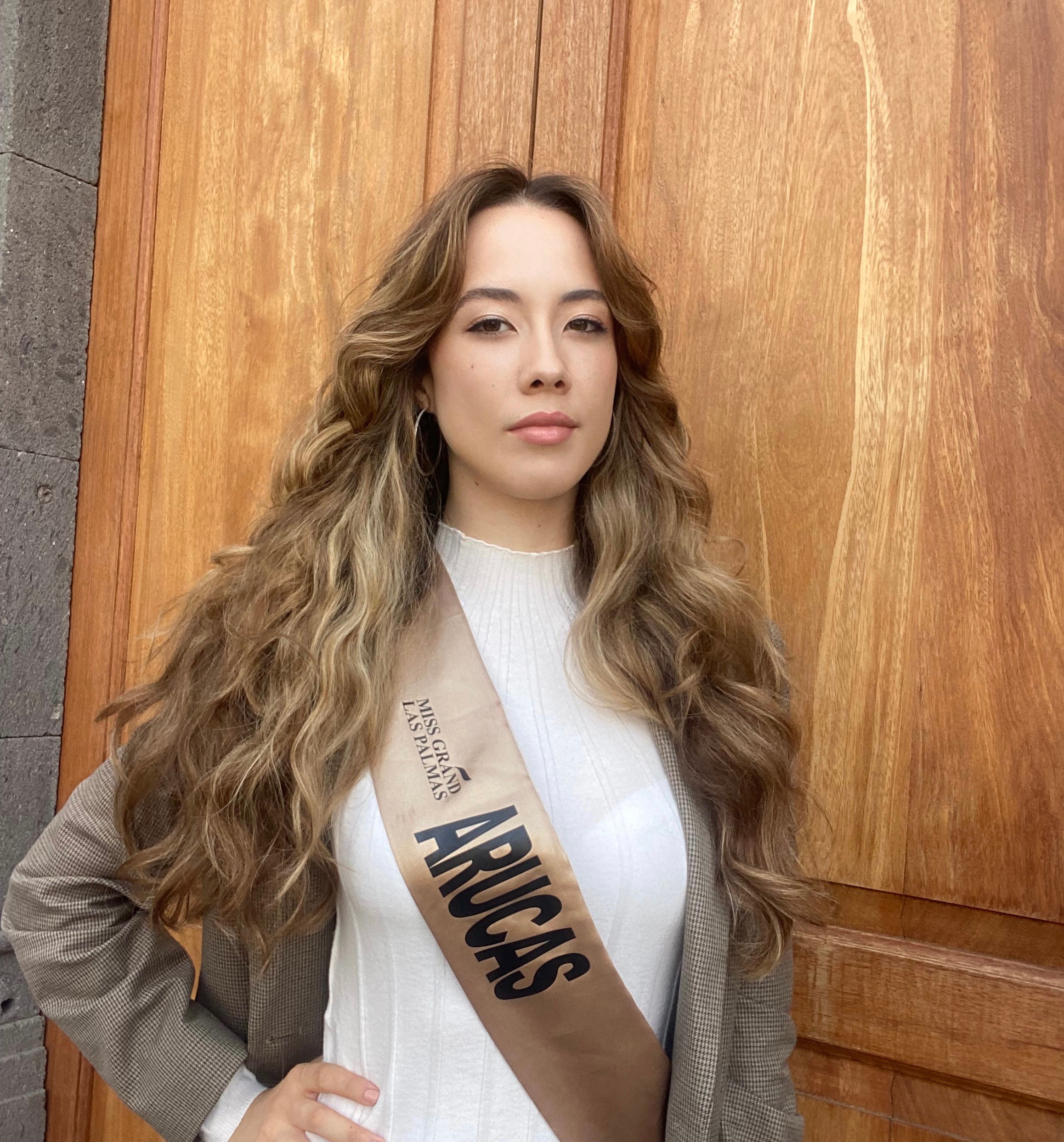 Ayuntamiento de Arucas - El Alcalde recibe a Ana Lee, una joven ...